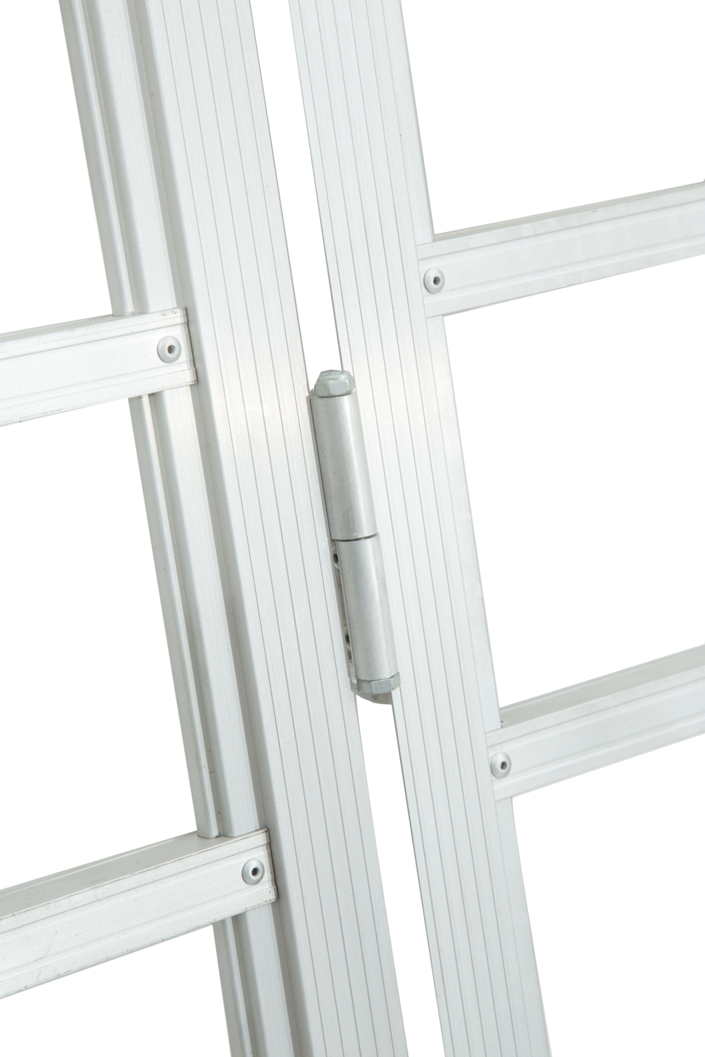 Tri-Fold Aluminum Snow Ramp With Safety Belts | Ezlee