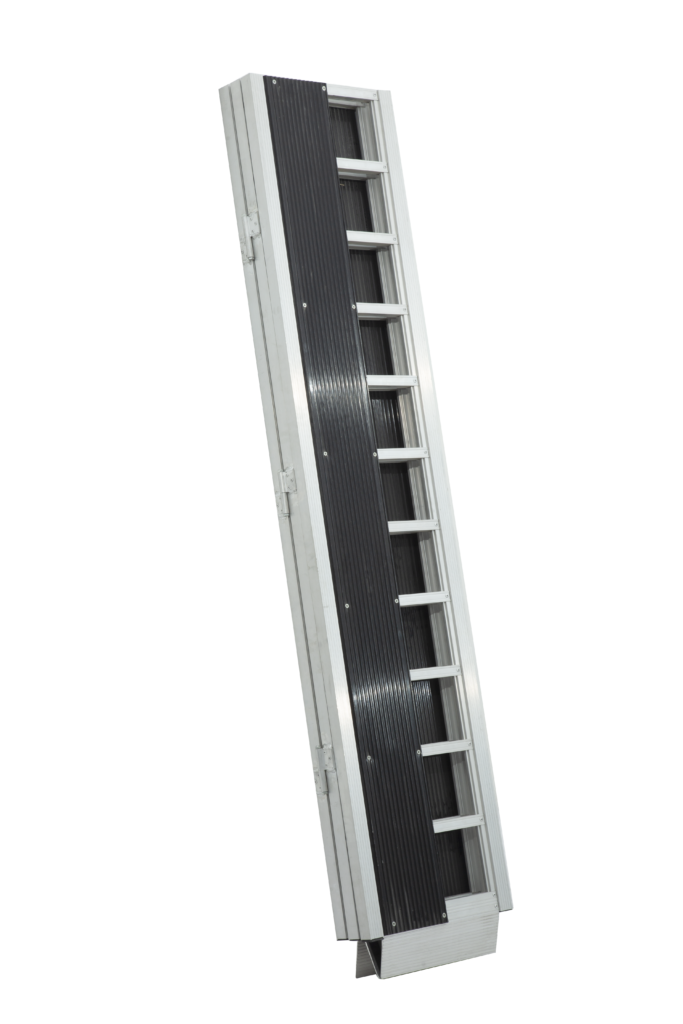 Tri-Fold Aluminum Snow Ramp With Safety Belts | Ezlee